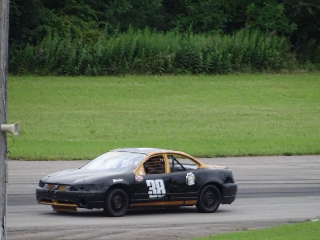 Matt Moreau - Sponsorship profile | Sponsoo